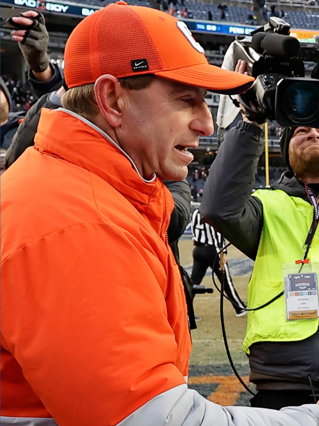 Public invited to weigh in on Devine Street improvement options | wltx.com