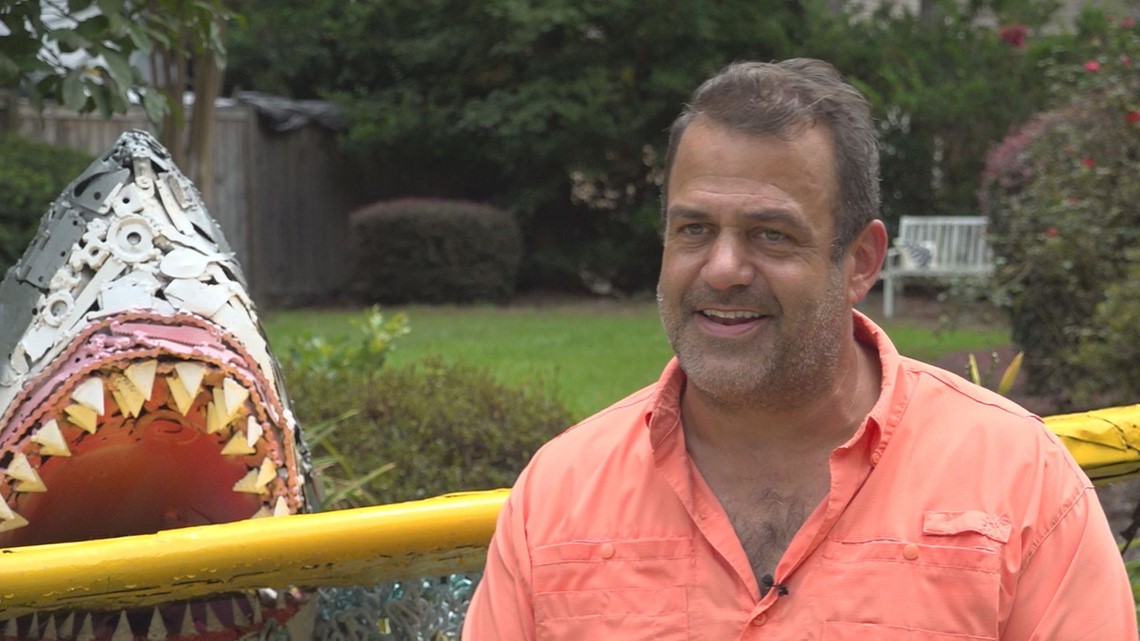 West Columbia artist Thomas Humphries creates art from junk | wltx.com
