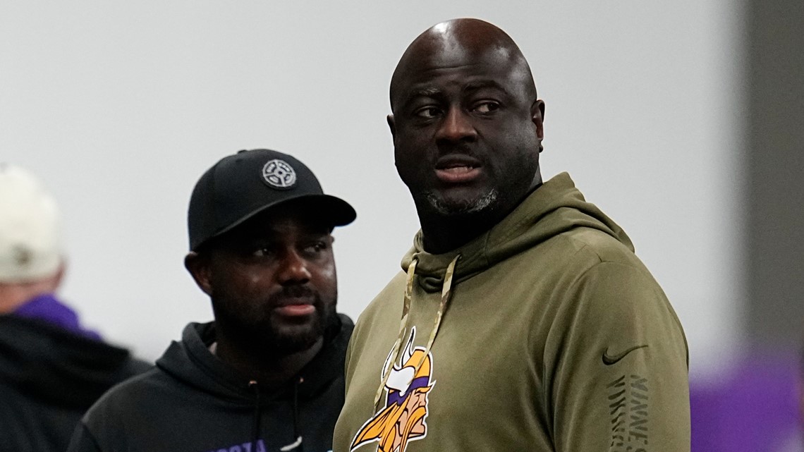 Clemson's Swinney hires Rumph to coach defensive ends and Luke to coach ...