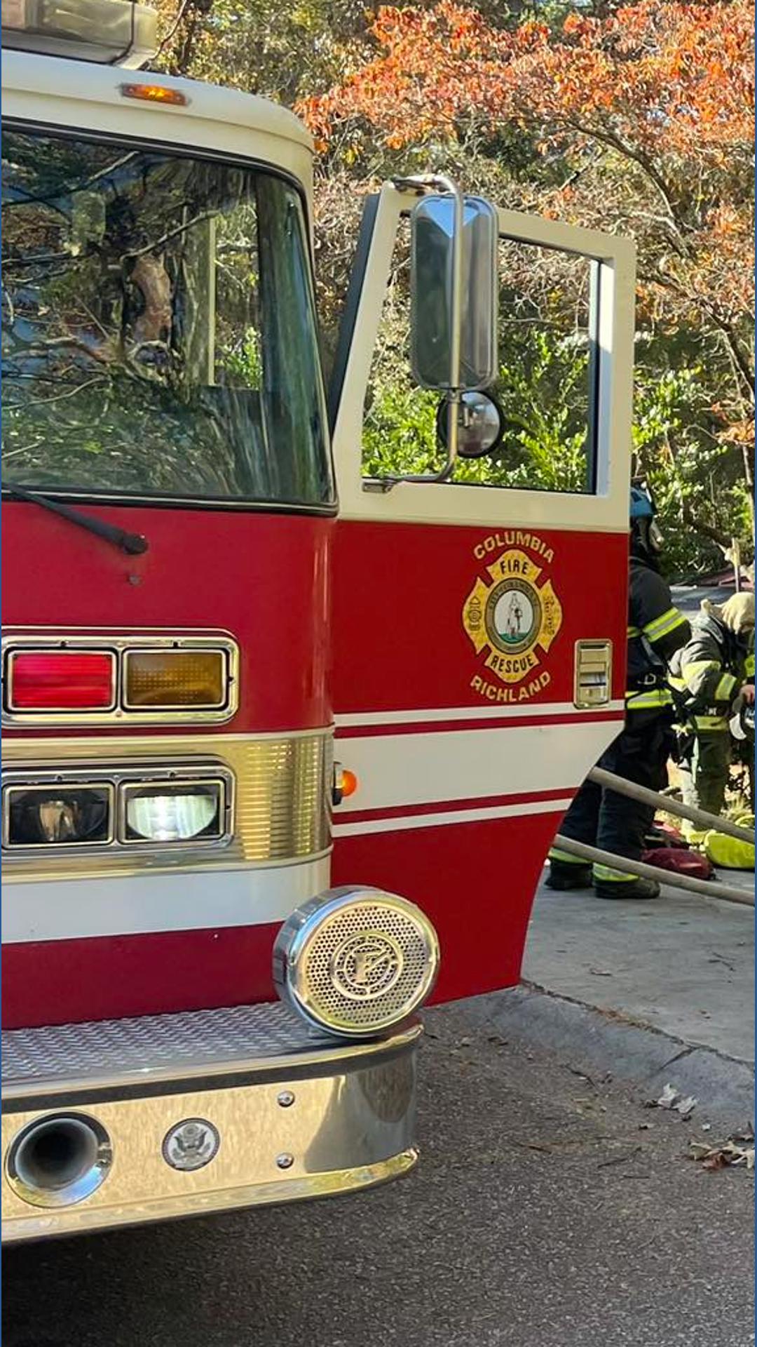 Firefighters contain crawl space fire on Whiteoak Road | wltx.com