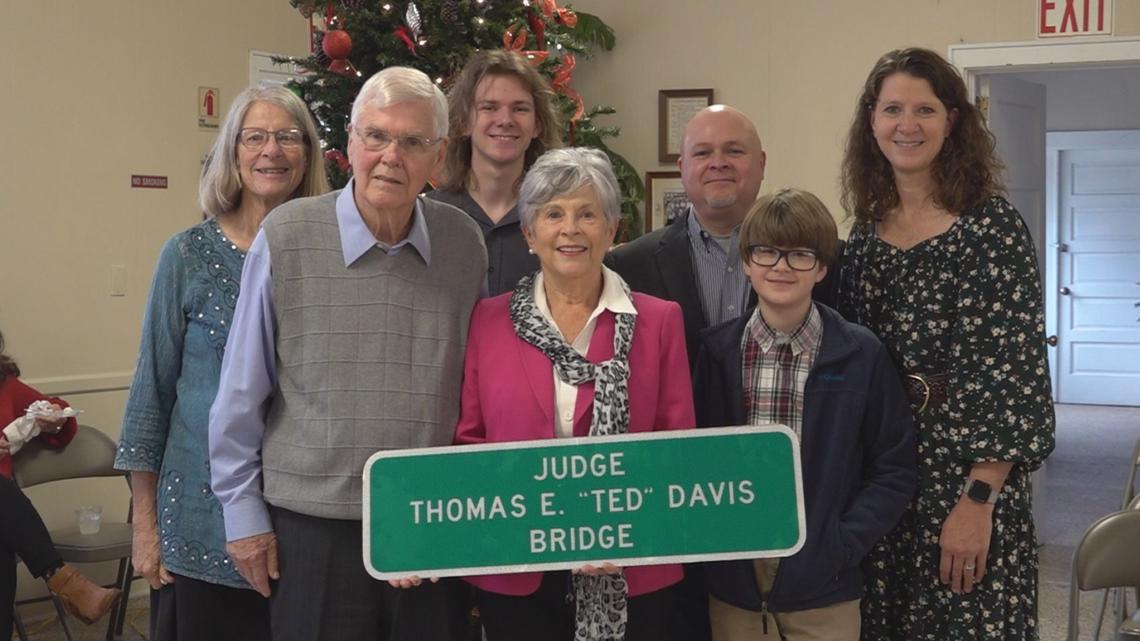 Bethune bridge renamed after former town judge Ted Davis | wltx.com