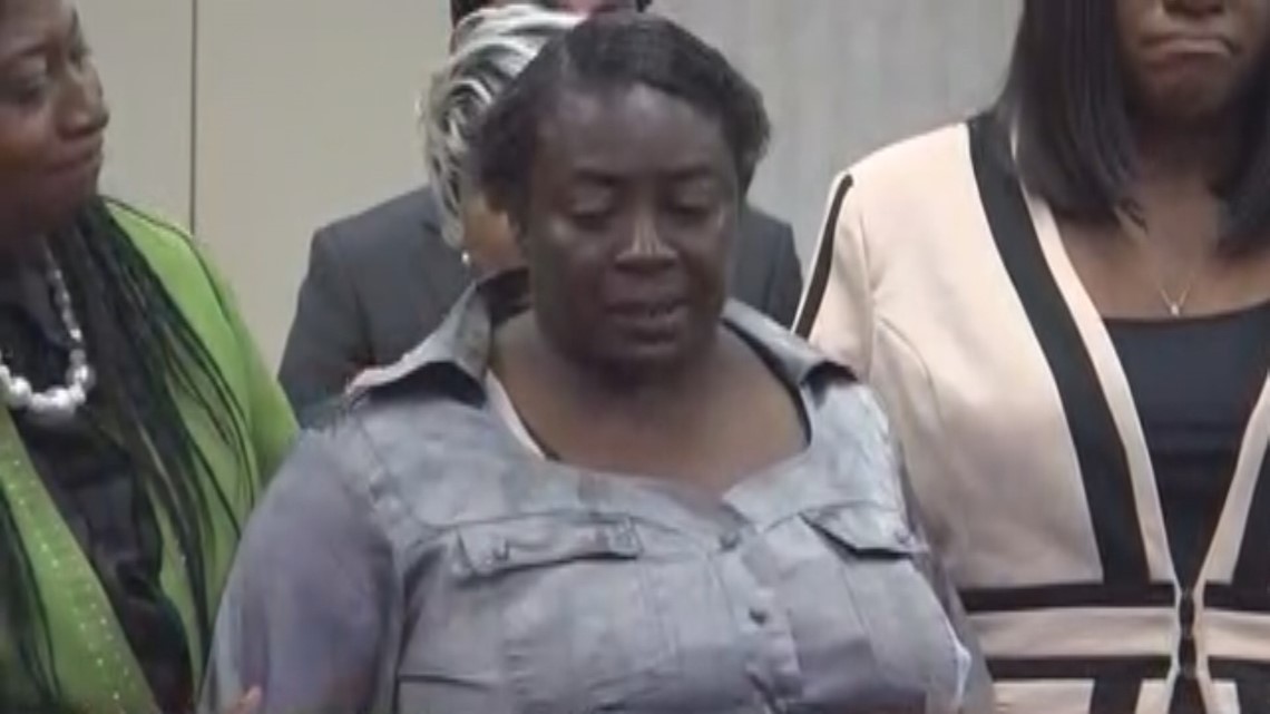 Family of Irvin Moorer-Charley speaks out | wltx.com