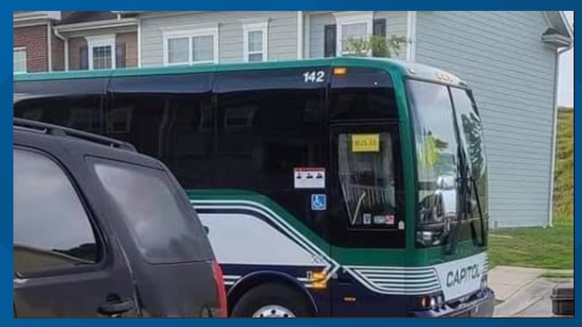 Fort Jackson to use charter school buses for two weeks | wltx.com