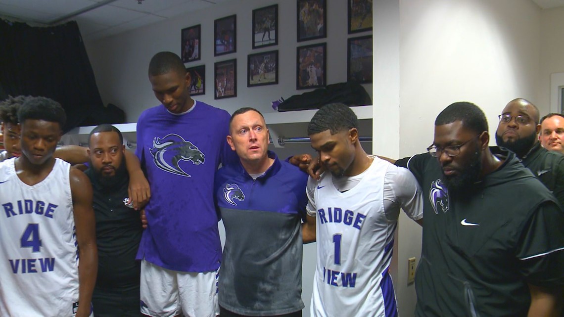 Ridge View basketball coach will leave at the end of the season | wltx.com