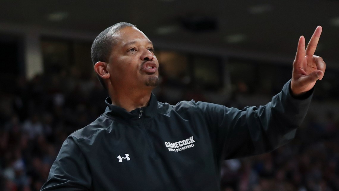 South Carolina gives Lamont Paris contract extension, pay raise | wltx.com