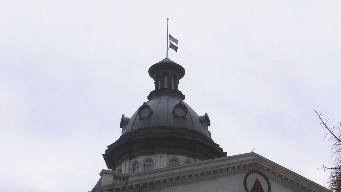 Lawmakers pass tax cuts, teacher pay raises in $13 billion budget ...