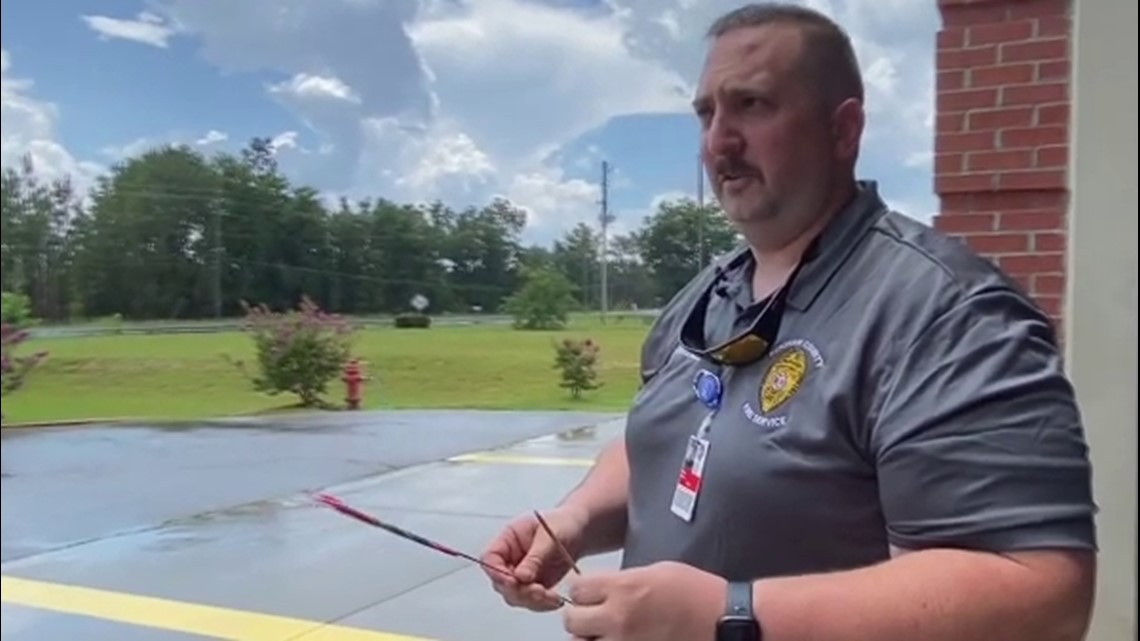 Matthew Bullard with Kershaw Fire shares fireworks safety tips | wltx.com