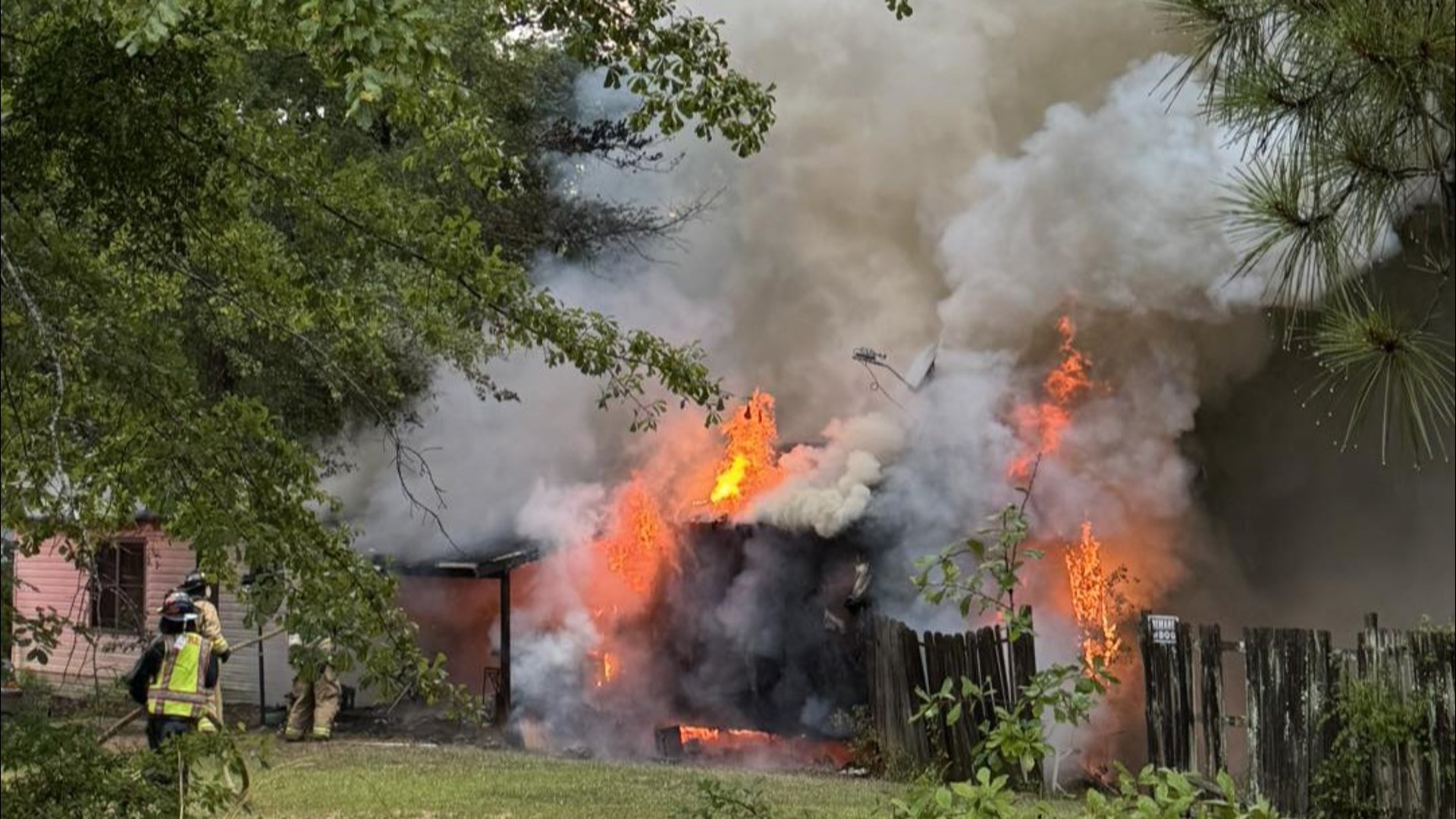 House fire in Sandy Run on Old Swamp Road, no injuries reported | wltx.com