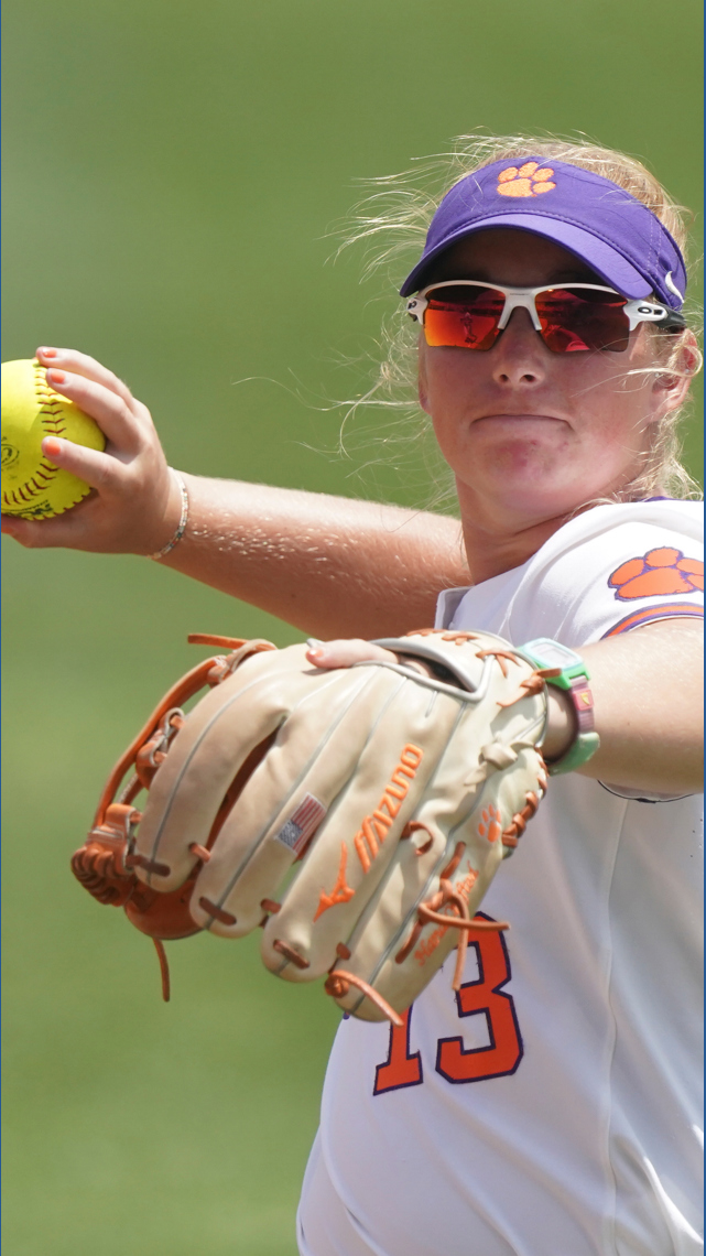 Clemson softball finishes with a top 10 ranking | wltx.com
