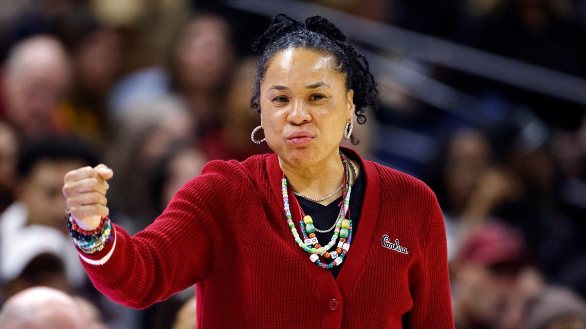 Dawn Staley now highest-paid coach in women's college basketball | wltx.com