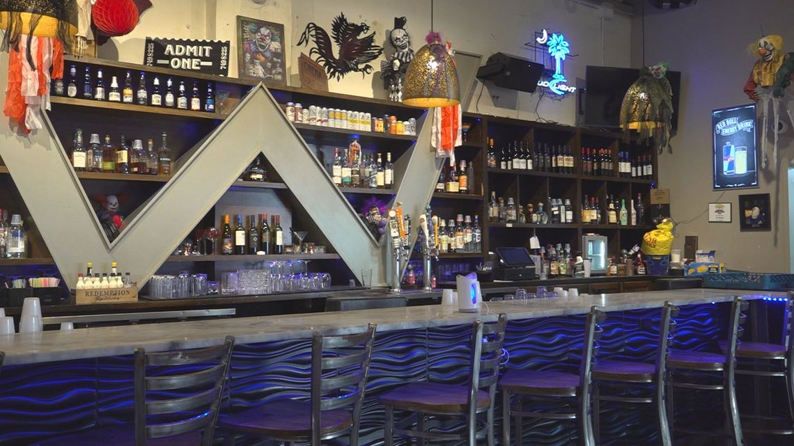 'The Woody on Main' shuts down due to rising insurance costs | wltx.com