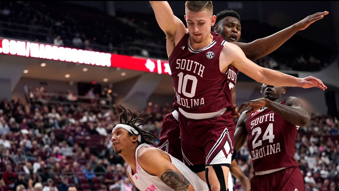 Erik Stevenson transferring to West Virginia from South Carolina | wltx.com