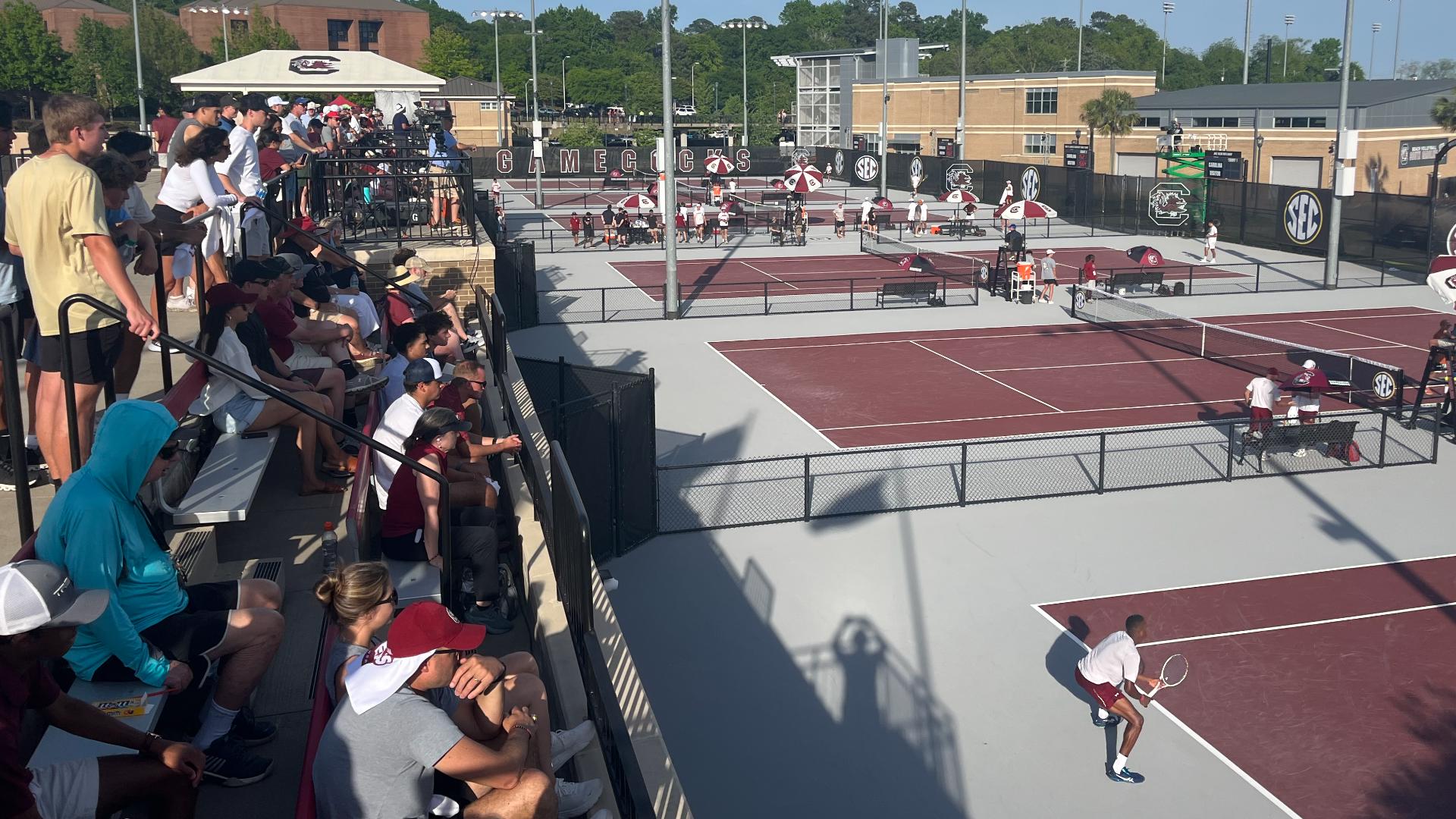 Carolina Dance Team introduces Jordyn Gary, first male dancer | wltx.com