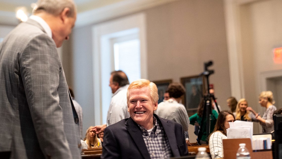 Defense at Murdaugh trial says 2 shooters; jury to see scene | wltx.com