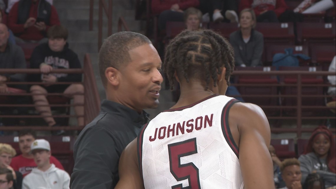 Gamecocks use a strong second half to defeat Wofford 60-57 in a charity ...