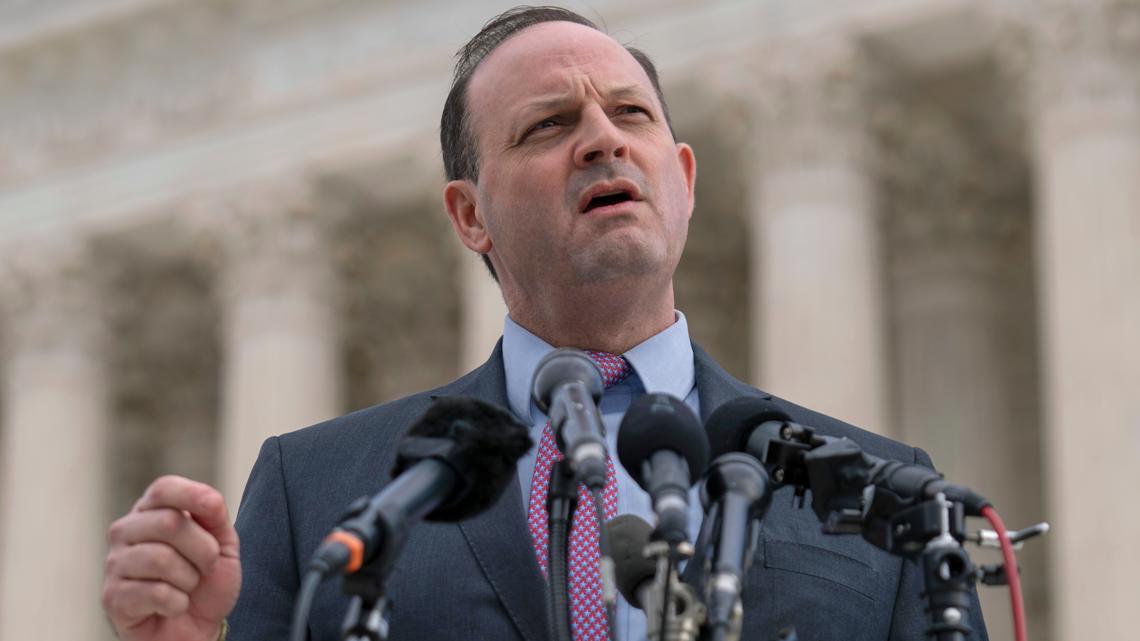 Alan Wilson enters South Carolina governor race for 2026 | wltx.com