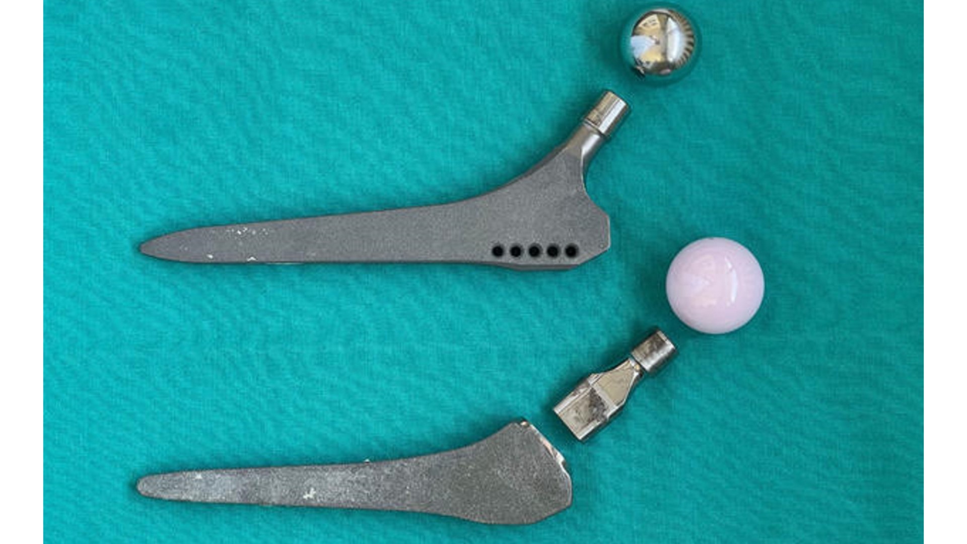 Profemur artificial hips have snapped in hundreds of people | wltx.com