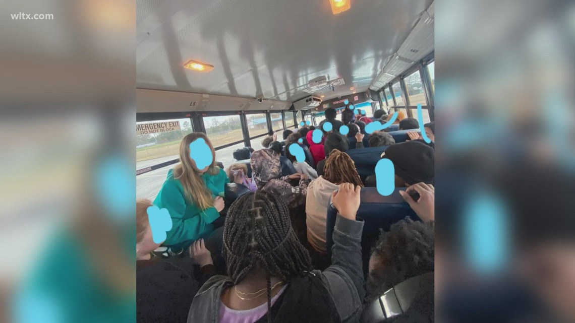Parents raise safety concerns after overcrowded school bus leaves ...