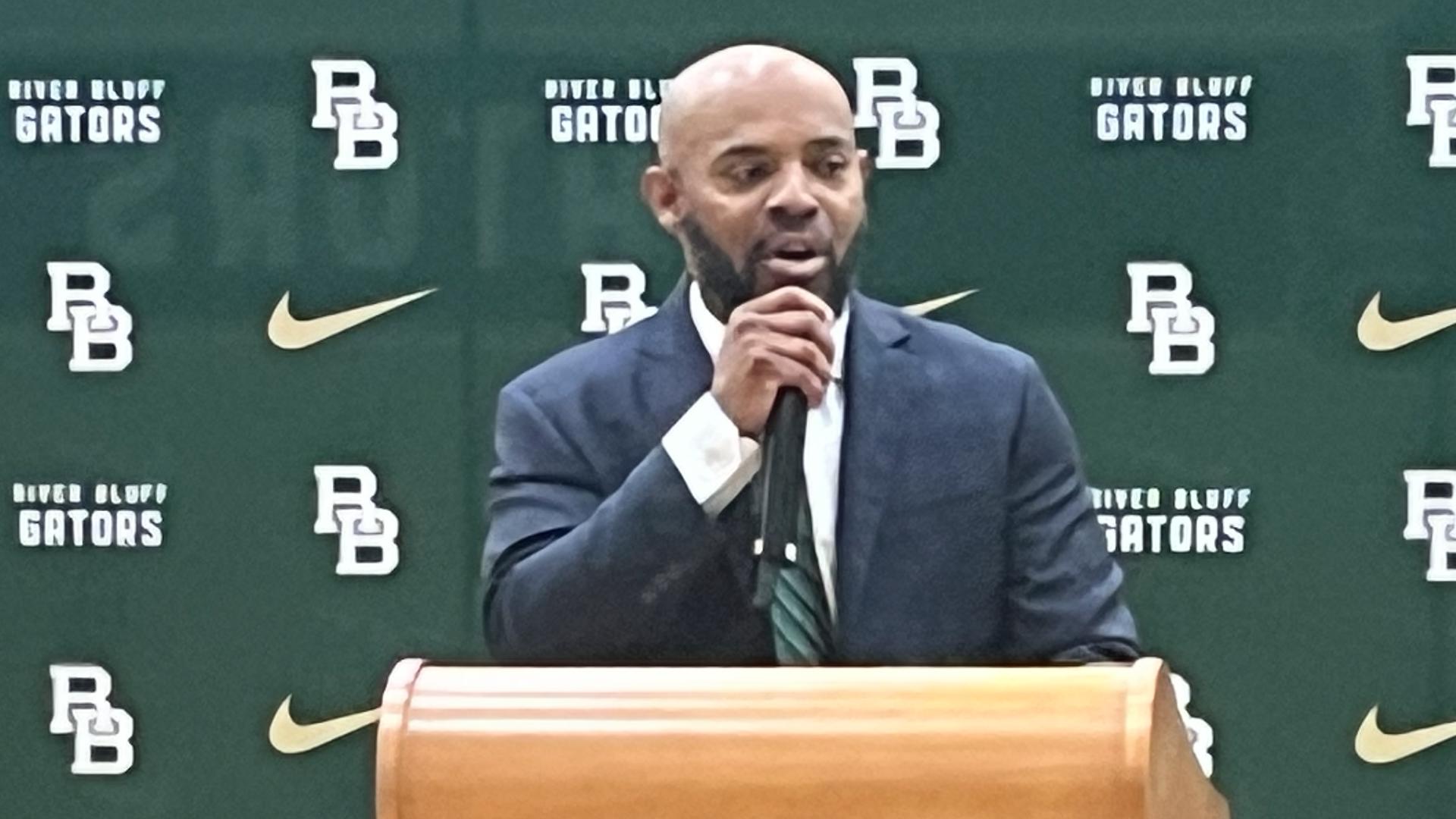 Perry Parks to become River Bluff High football coach | wltx.com