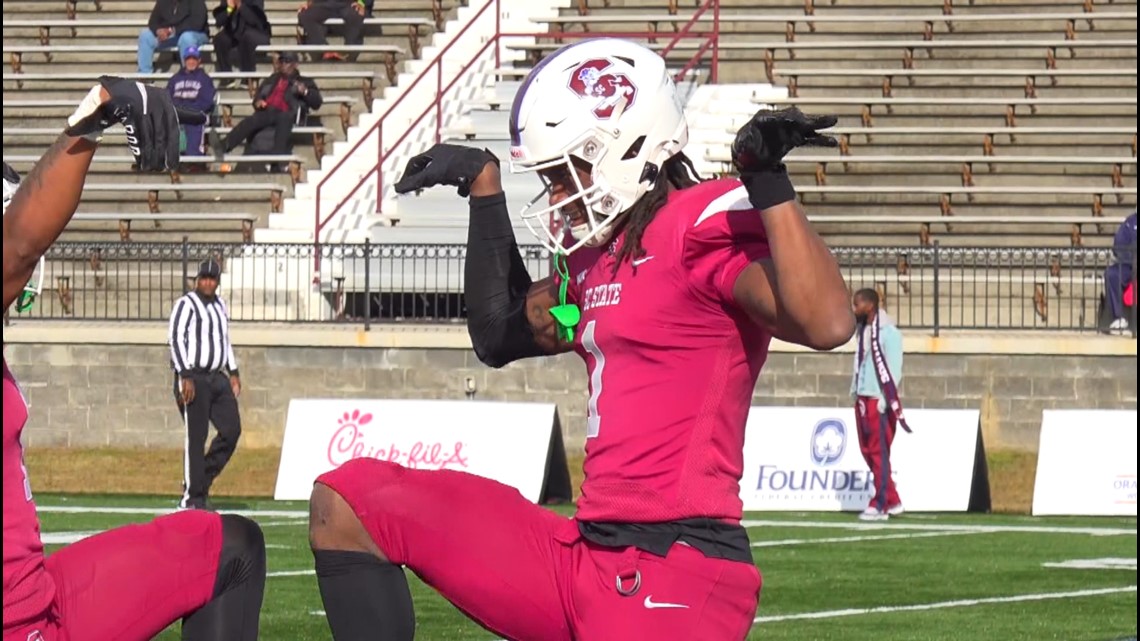 Shaq Davis declares for the NFL Draft | wltx.com