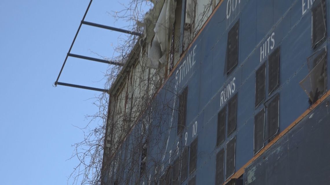 Emmitt Smith tackles real estate with new Lexington shopping plaza ...