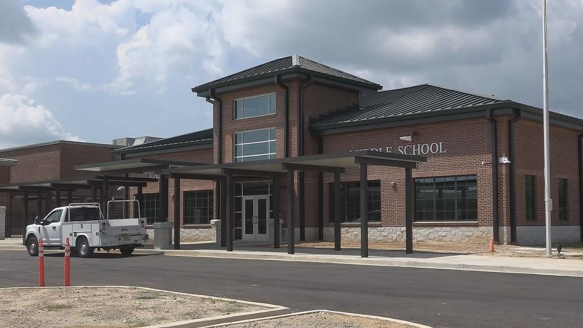 Lake Marion Middle School to welcome almost 600 new students | wltx.com