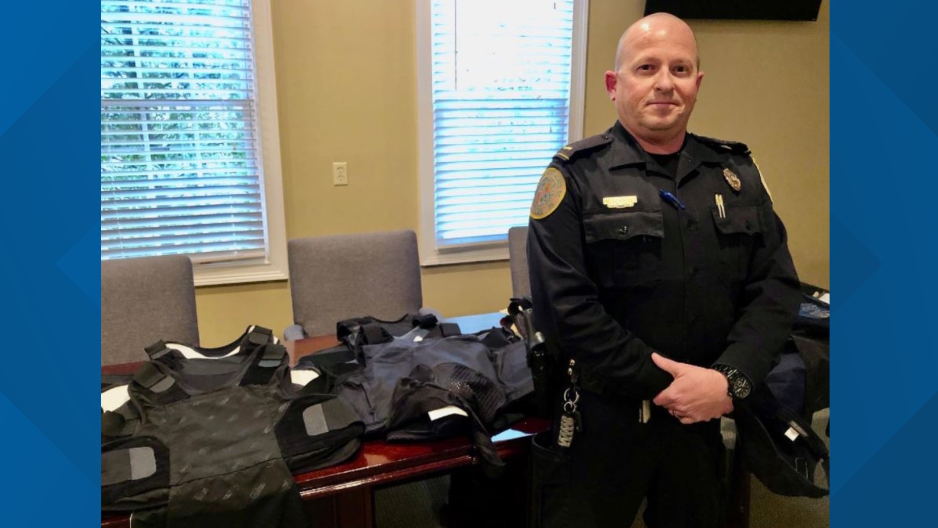 Forest Acres Police sending bullet proof vests to Ukraine | wltx.com