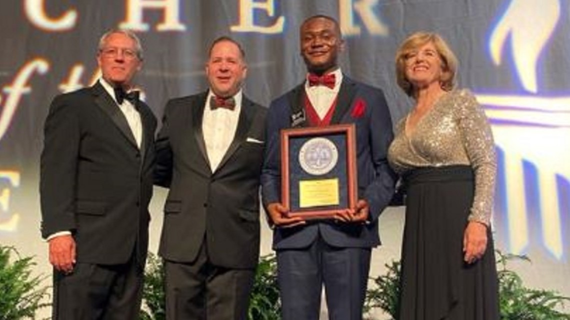 Orangeburg native Deion Jamison is SC Teacher of the Year | wltx.com