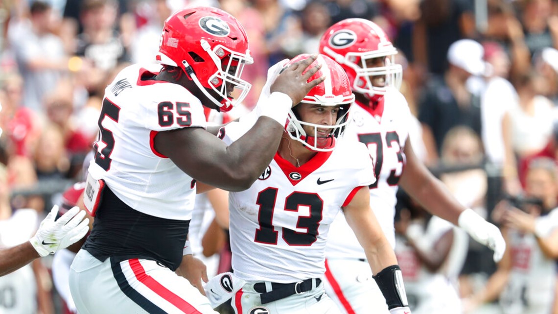 Stetson Bennett, Georgia Bulldogs steamroll Carolina Gamecocks | wltx.com