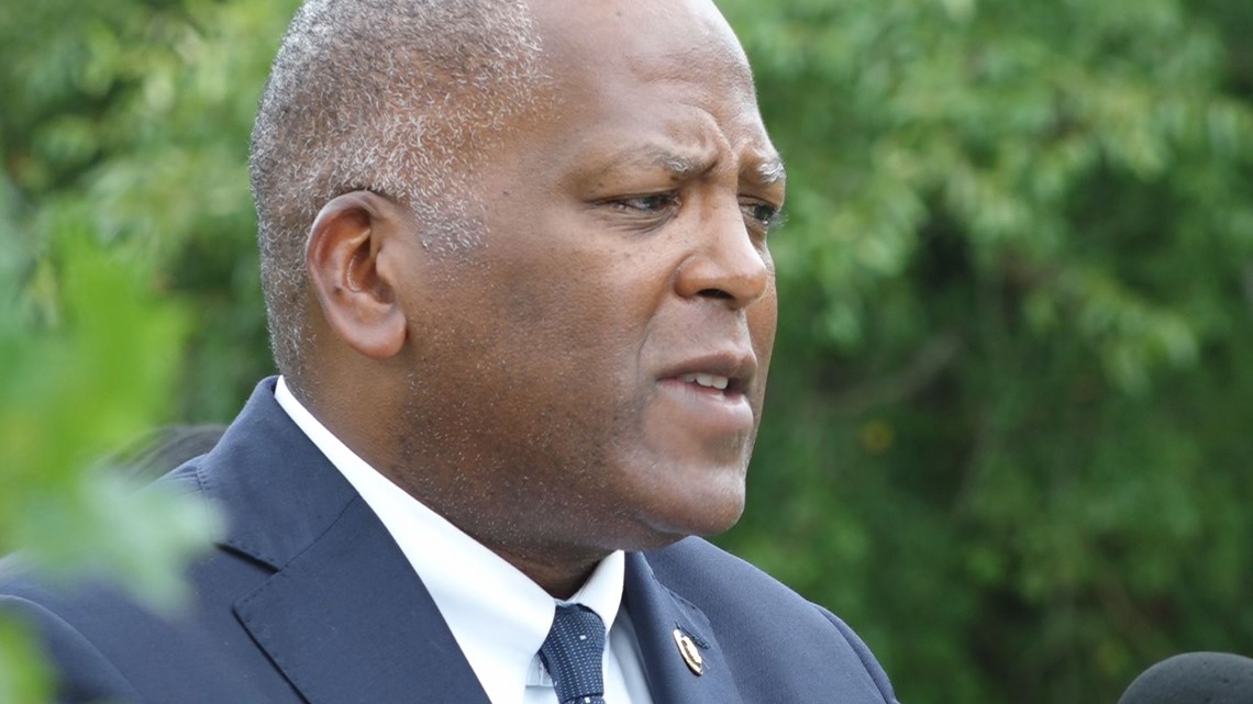 Columbia Mayor Benjamin issues state of emergency | wltx.com