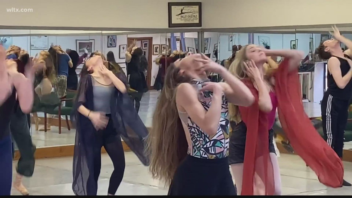 A Halloween tradition, the ballet 'Dracula' | wltx.com