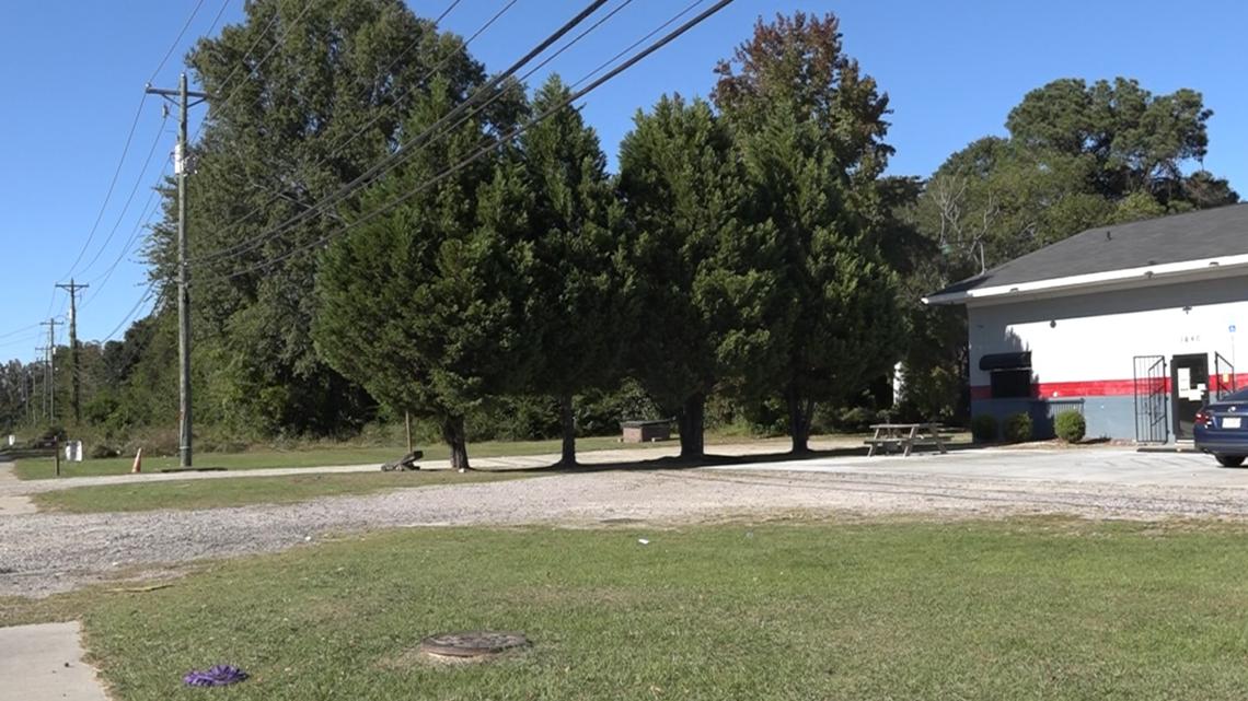 Roy Spiker accused of flipping cars with skid steer in Cave City ...