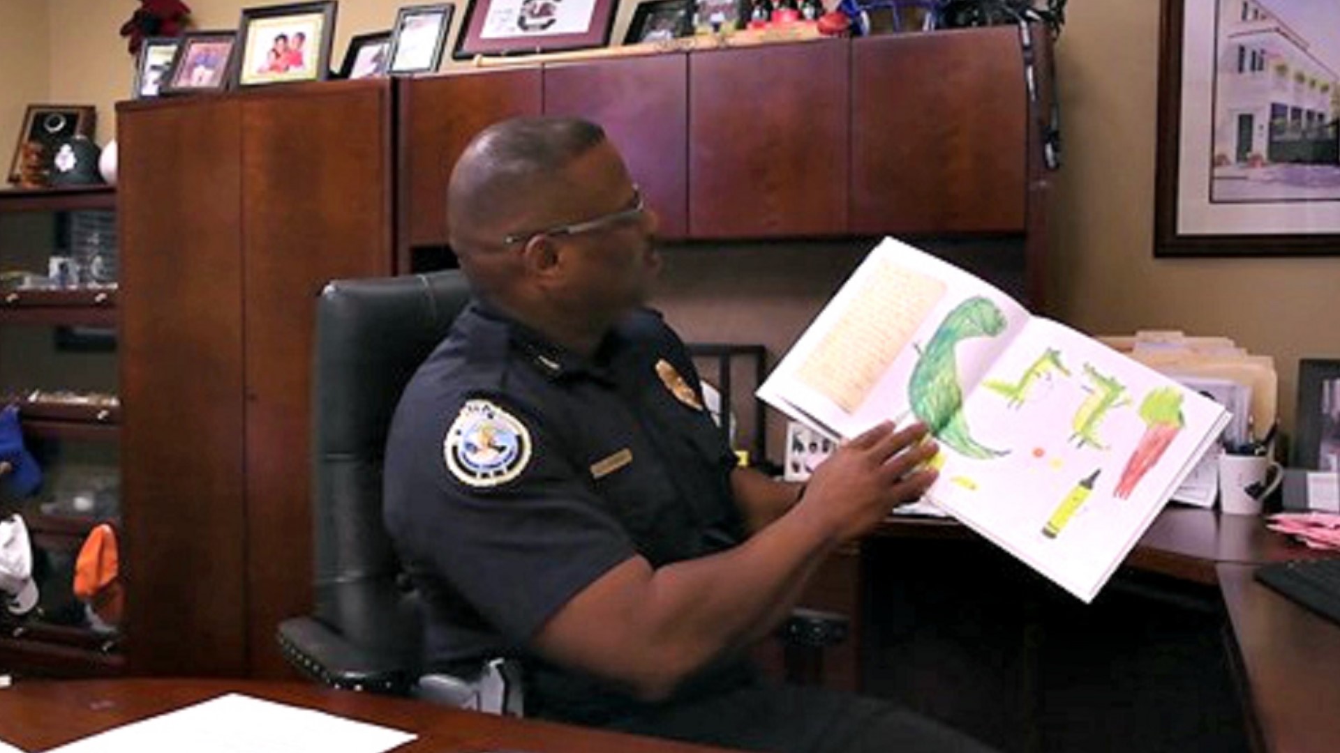 South Carolina officers connect with communities from a distance | wltx.com