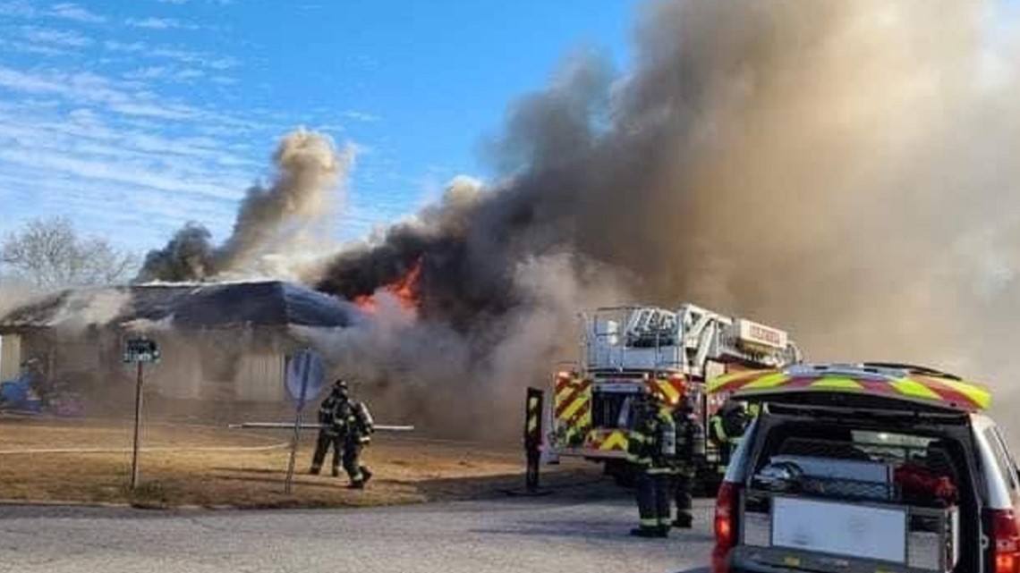 Fire near Columbia rips through home on Chilhowie Road | wltx.com