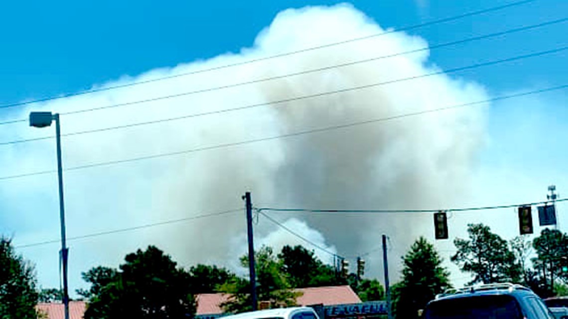 Large smoke plume in Columbia from Fort Jackson prescribed burn | wltx.com