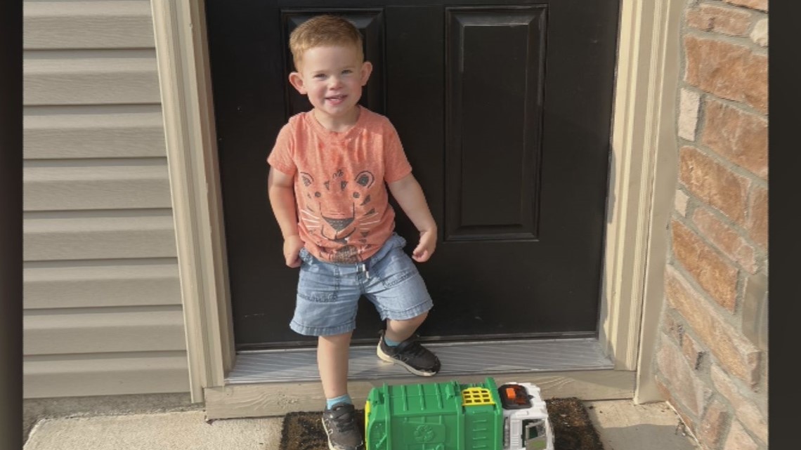 Local business gifts 2-year-old boy a truck | wltx.com