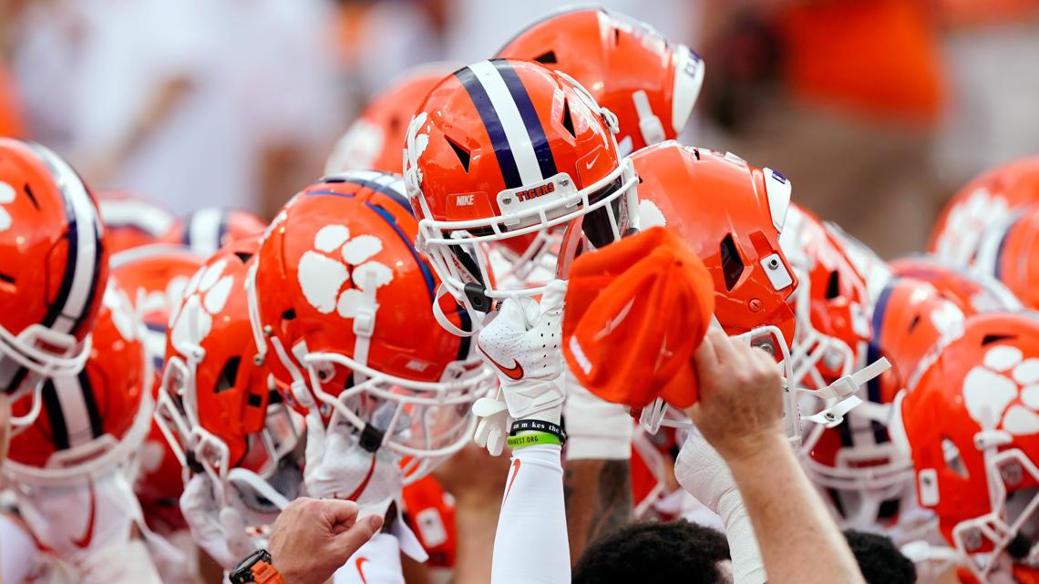 Where is Clemson ranked in AP preseason football poll? | wltx.com