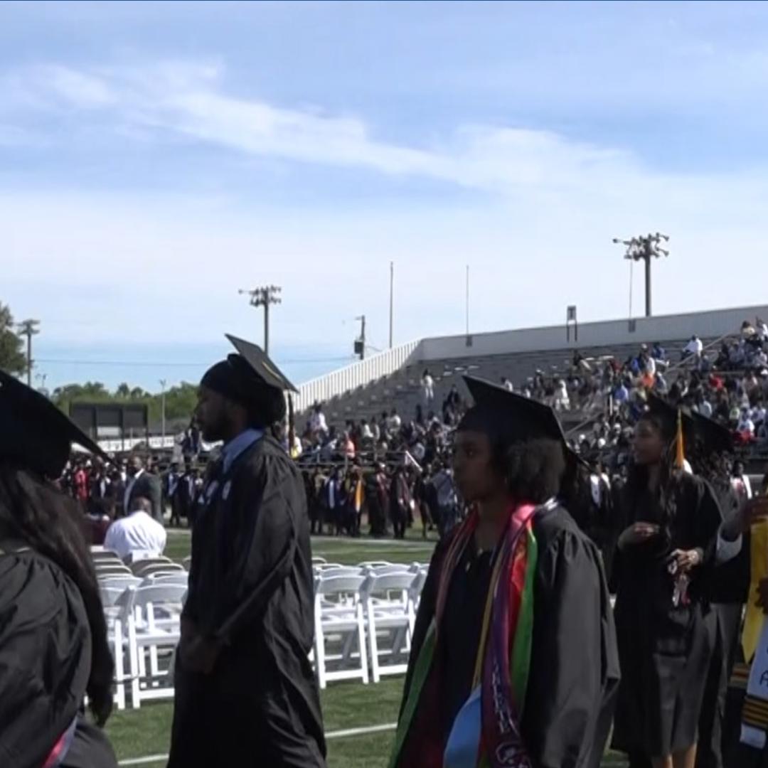 SC State celebrates largest graduating class in more than a decade ...