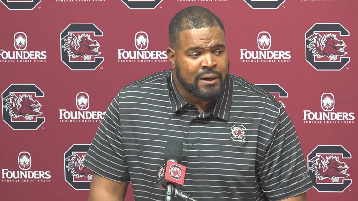 USC coach Travian Robertson shares update after August crash, multiple ...