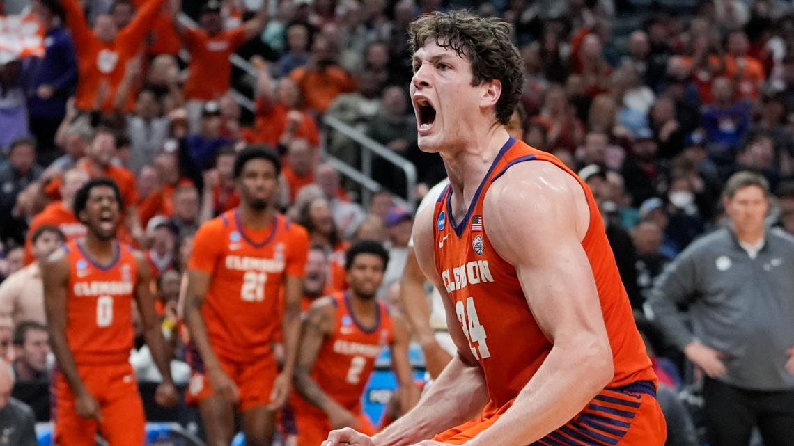 PJ Hall enters NBA draft after stellar Clemson career | wltx.com
