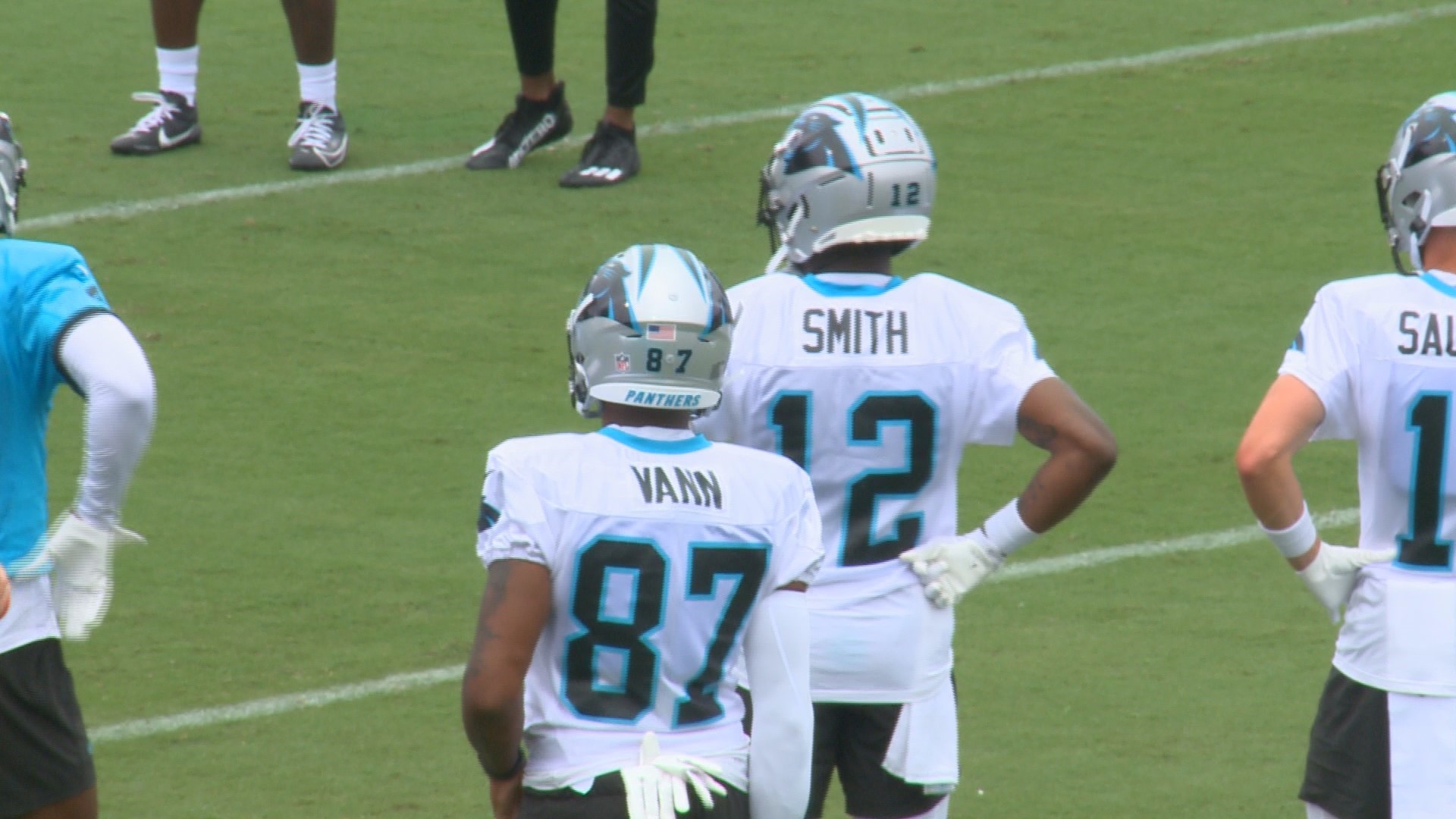 Panthers waive former Gamecock receivers Vann and Smith | wltx.com