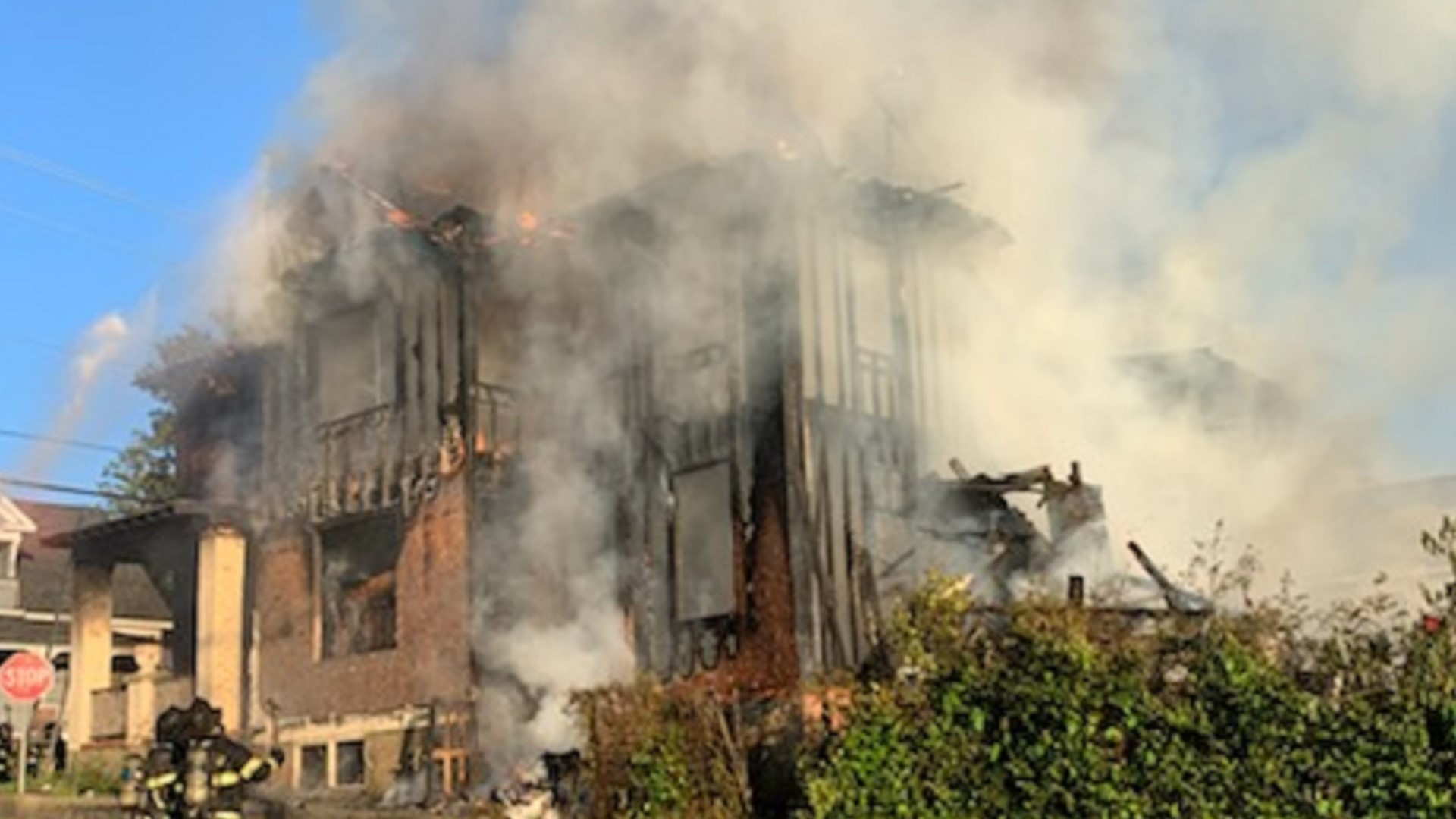 Five Points fire destroys home on Pendleton, Pine streets | wltx.com
