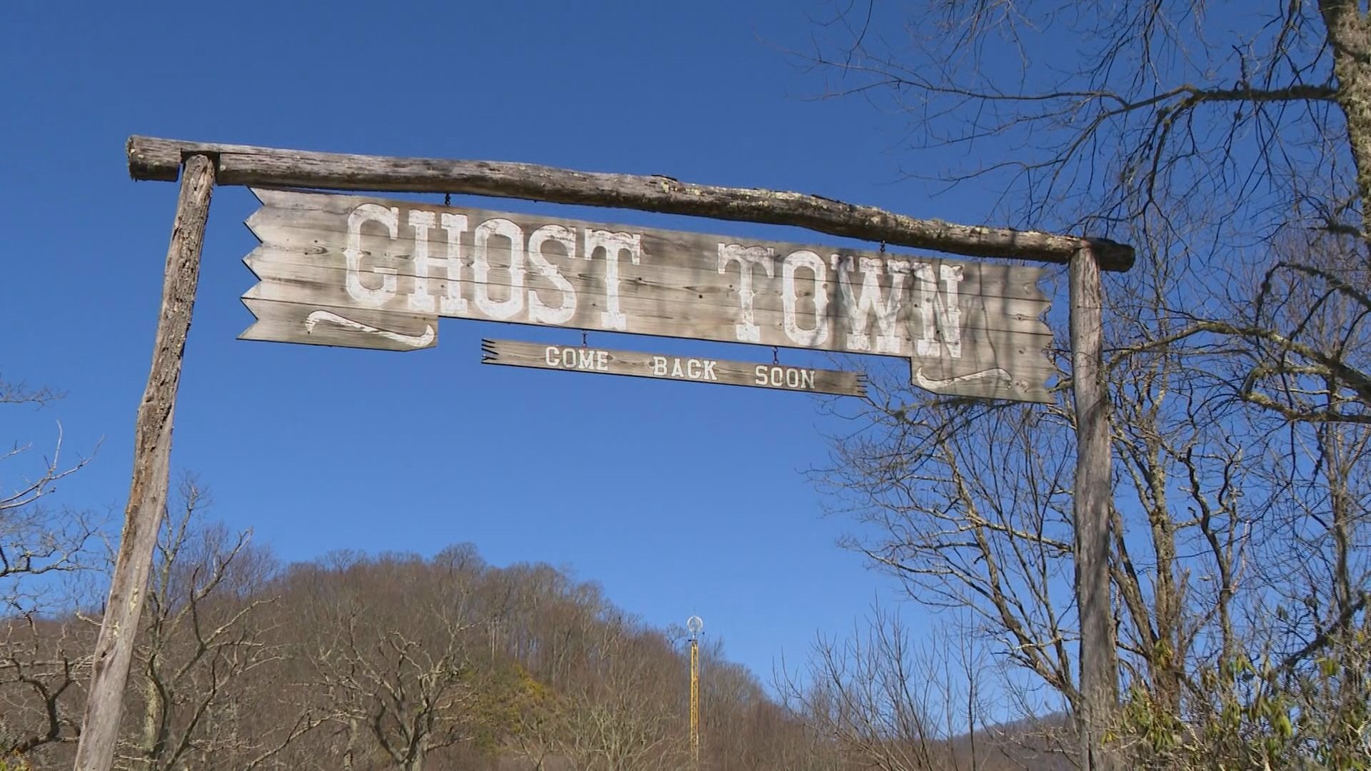 Ghost Town: A look back at the Old West town in the sky - Storyland Studios