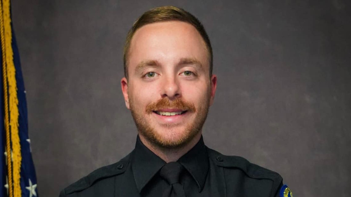 Mount Pleasant officer Adam Blankenship struck during foot chase | wltx.com