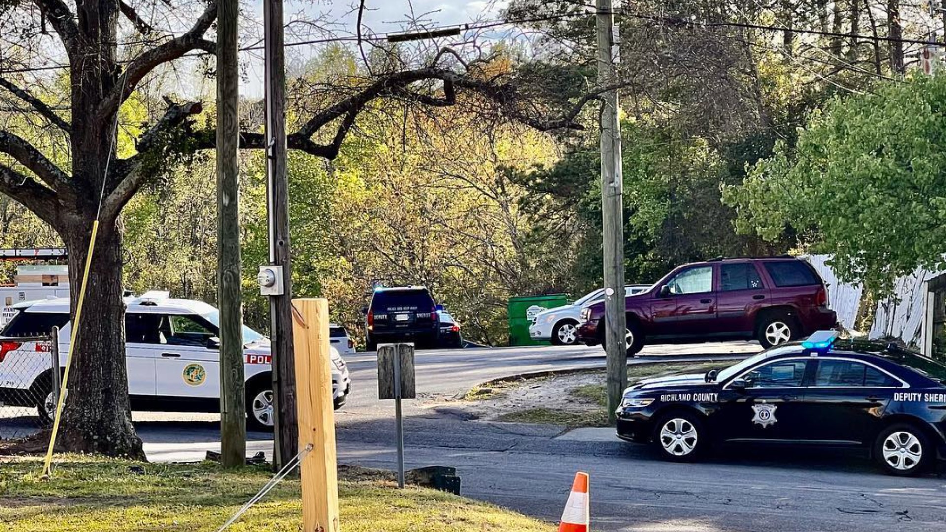 Forest Acres search for Ravenwood armed burglary suspects ends | wltx.com