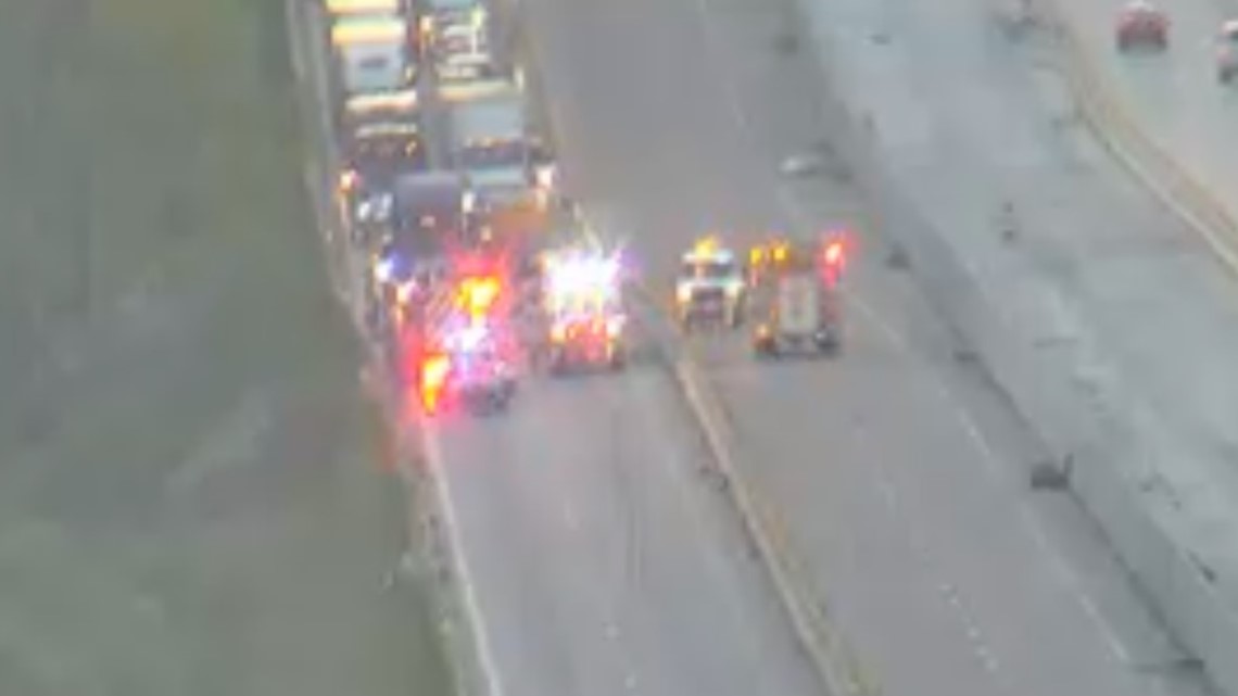 Overturned vehicle has I-26 westbound stopped at MM 86 | wltx.com