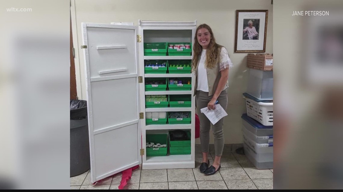 Girl Scout helps to create a hygiene pantry | wltx.com