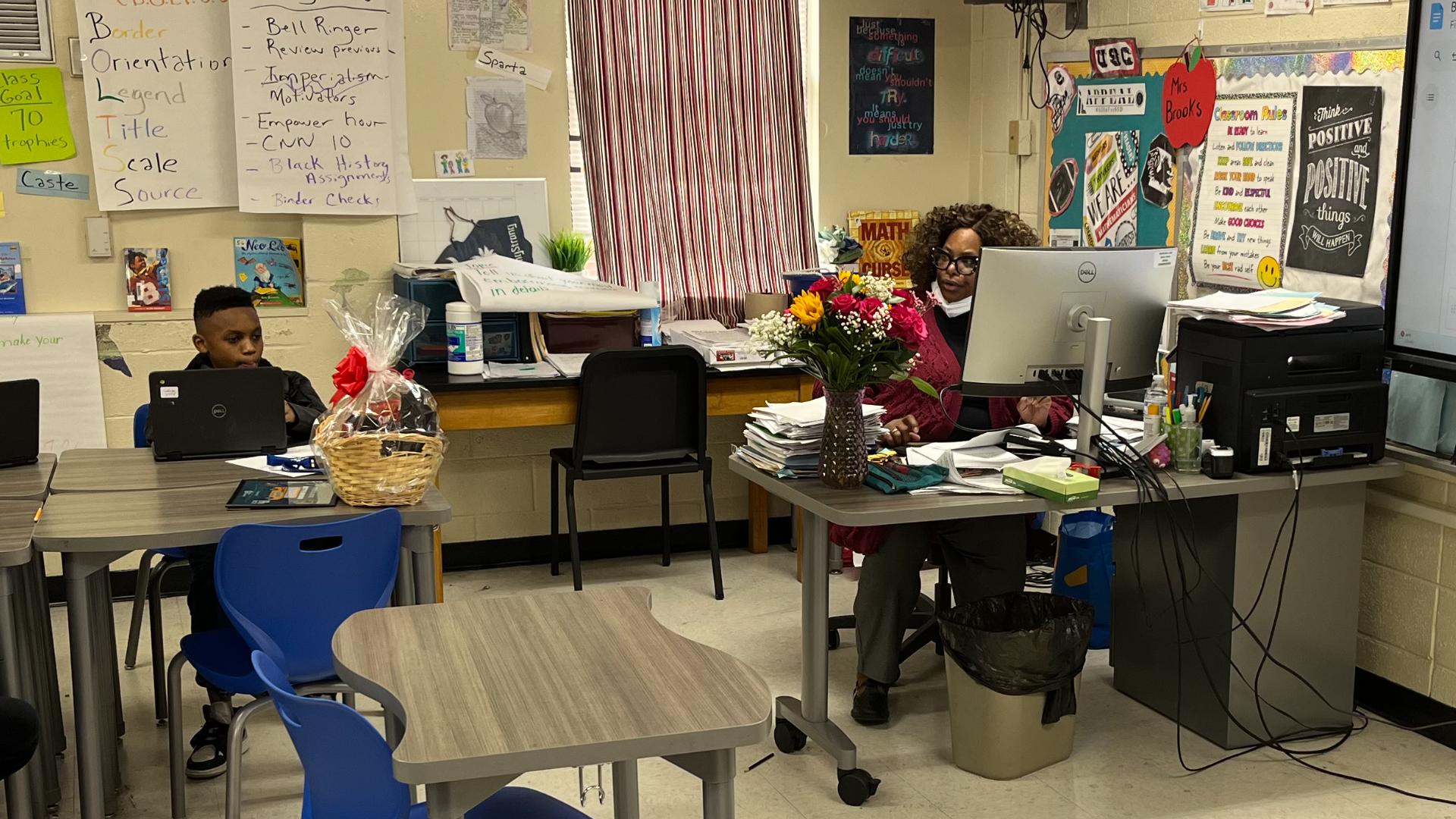Meet News19 Teacher of the Week Bettye Brooks | wltx.com