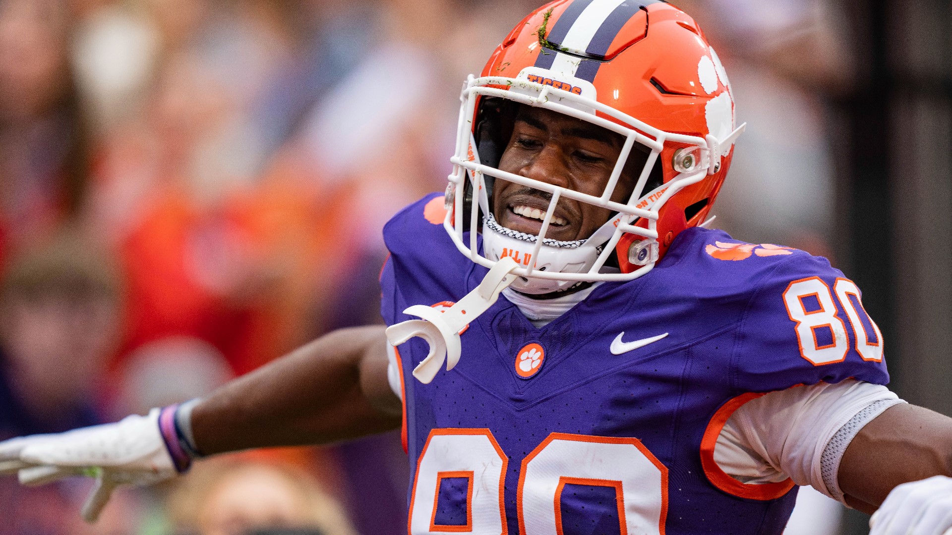 Clemson will lose a starting receiver to the portal | wltx.com