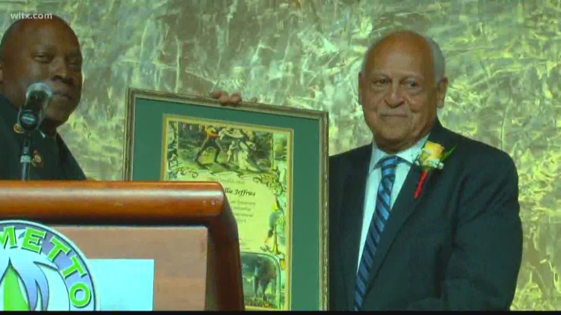 Willie Jeffries Honored By Palmetto Capital City Classic | wltx.com
